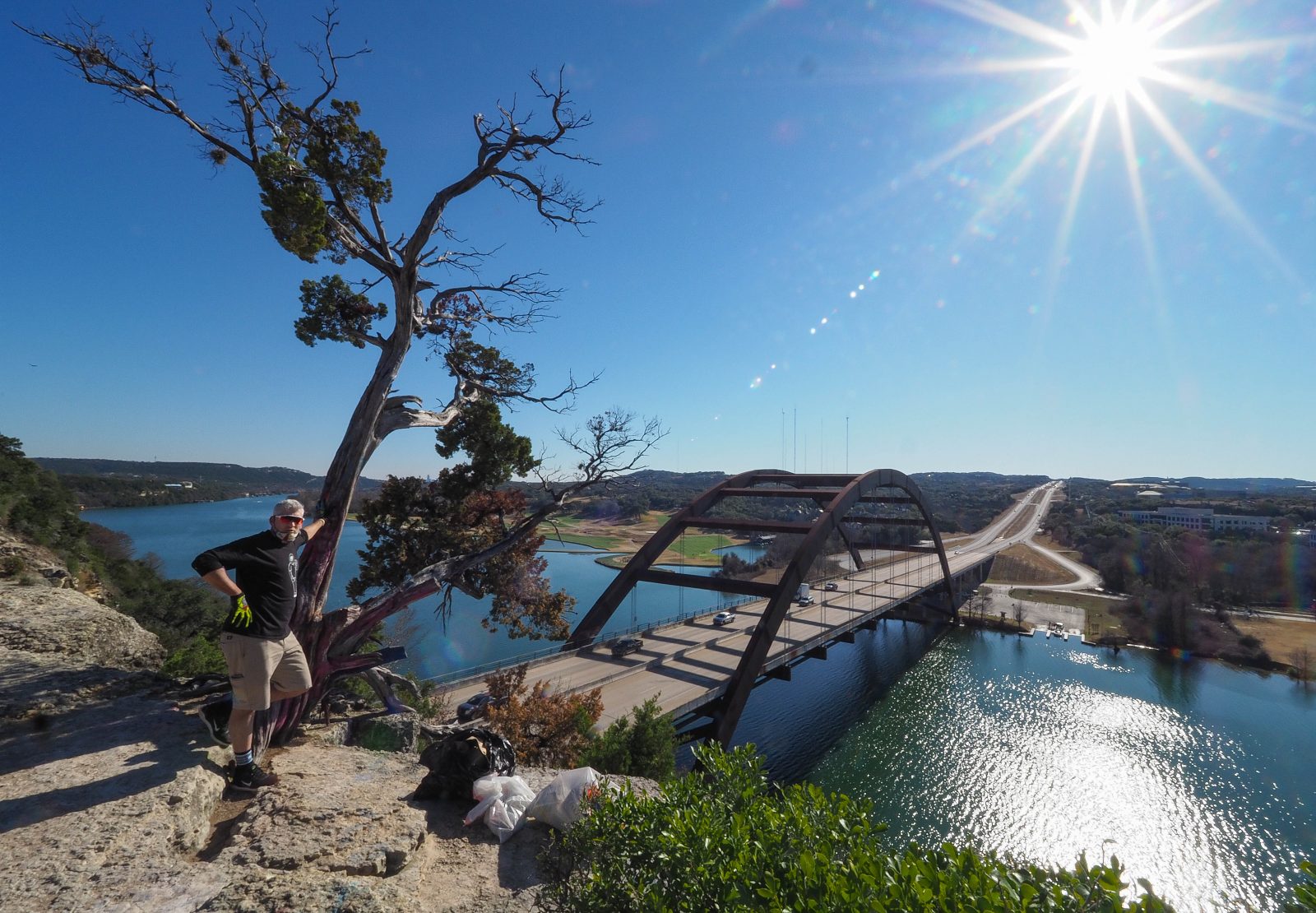 It took one hour to make the Pennybacker Bridge overlook a little ...